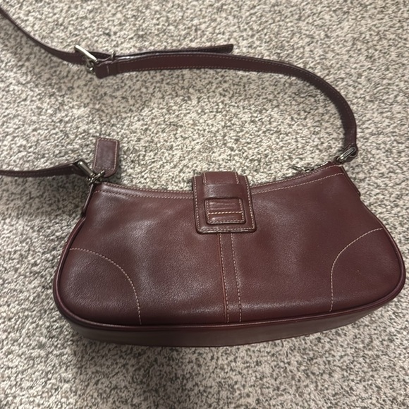 Coach | Bags | Coach Leather Cross Body Buckle Purse Bag Hobo New ...